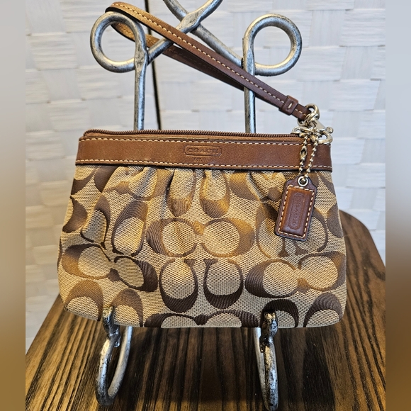 Coach | Bags | Coach Signature Logo Wristlet With Removable Strap And ...